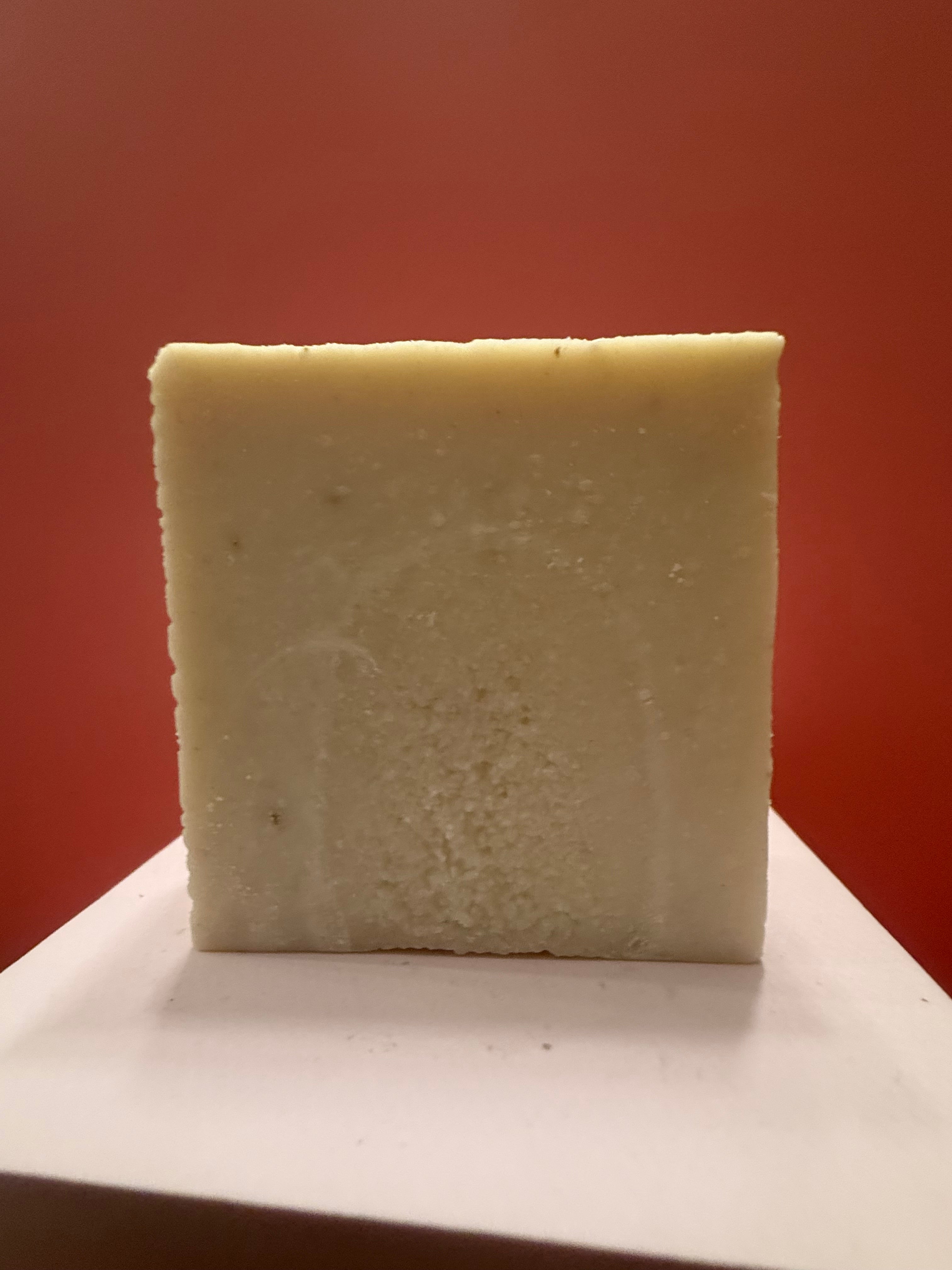 Eucalyptus and Orange Shampoo Bar – Kenz Beauty